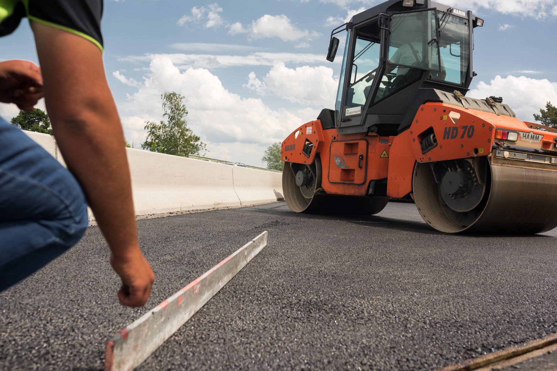 Reconstruction of the road structure in section of the highway ...