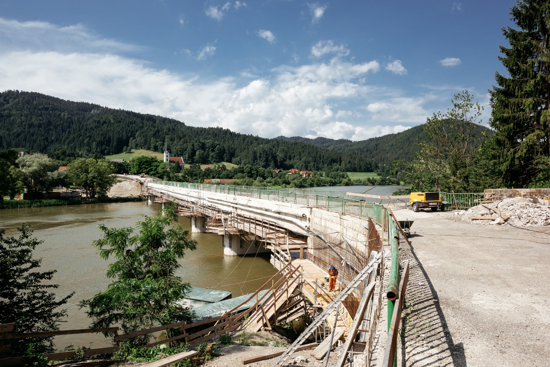 Reconstruction of the bridge over Drava river and railway underpas in ...